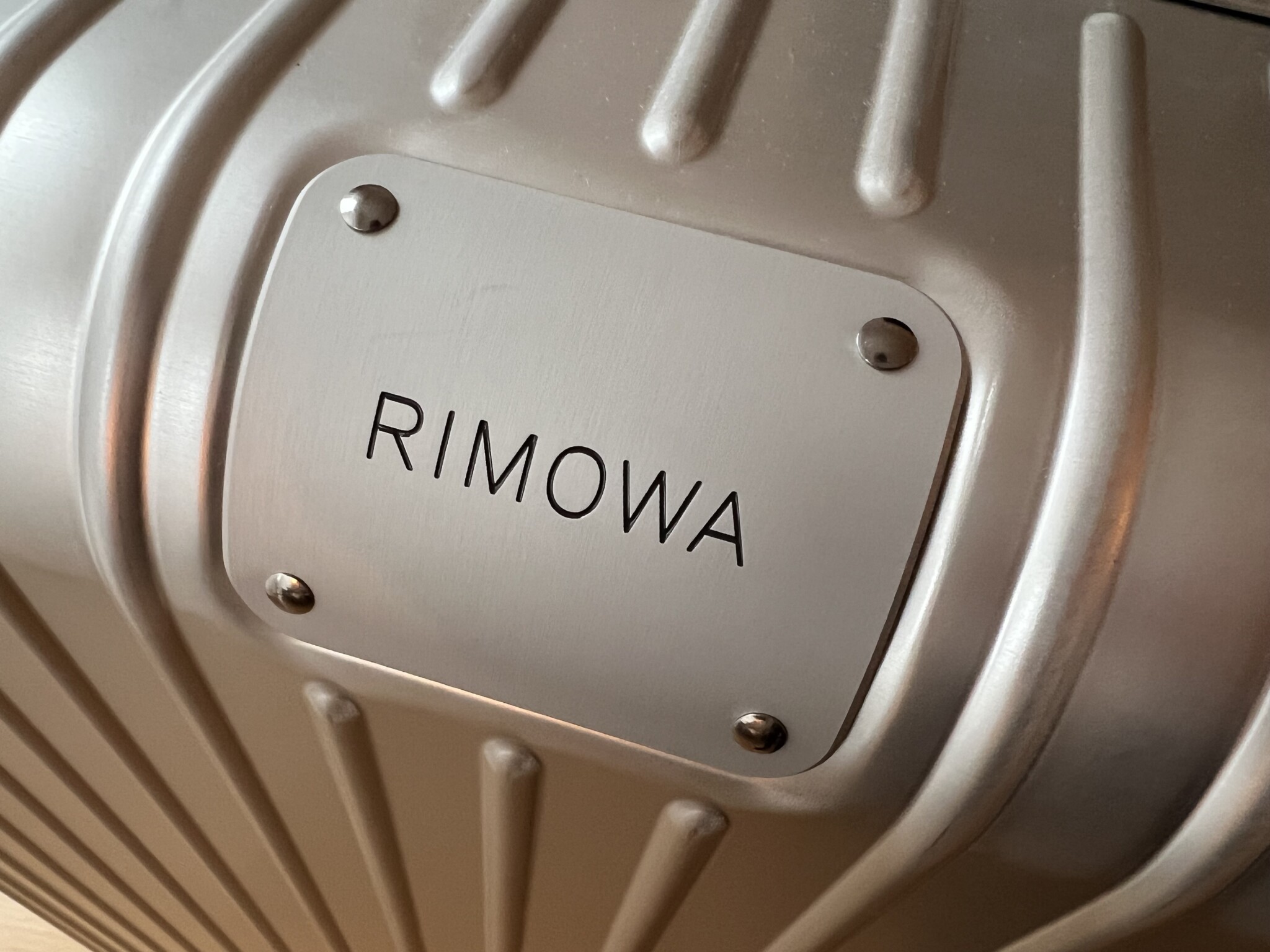 Alternativen zu Rimowa: Diese Trolleys sind genauso gut & günstiger